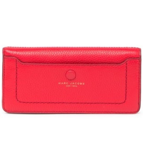 Marc Jacobs | Bags | Nwt Marc Jacobs Pebbled Leather Wallet In Red ...